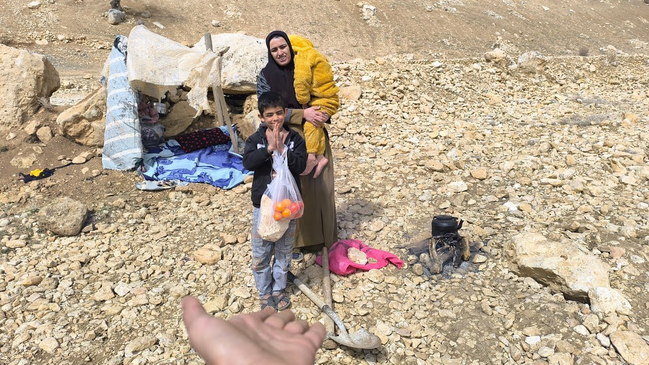 Bill's Kindness: Helping a Homeless Mother Dig a Cave for Her Children ...