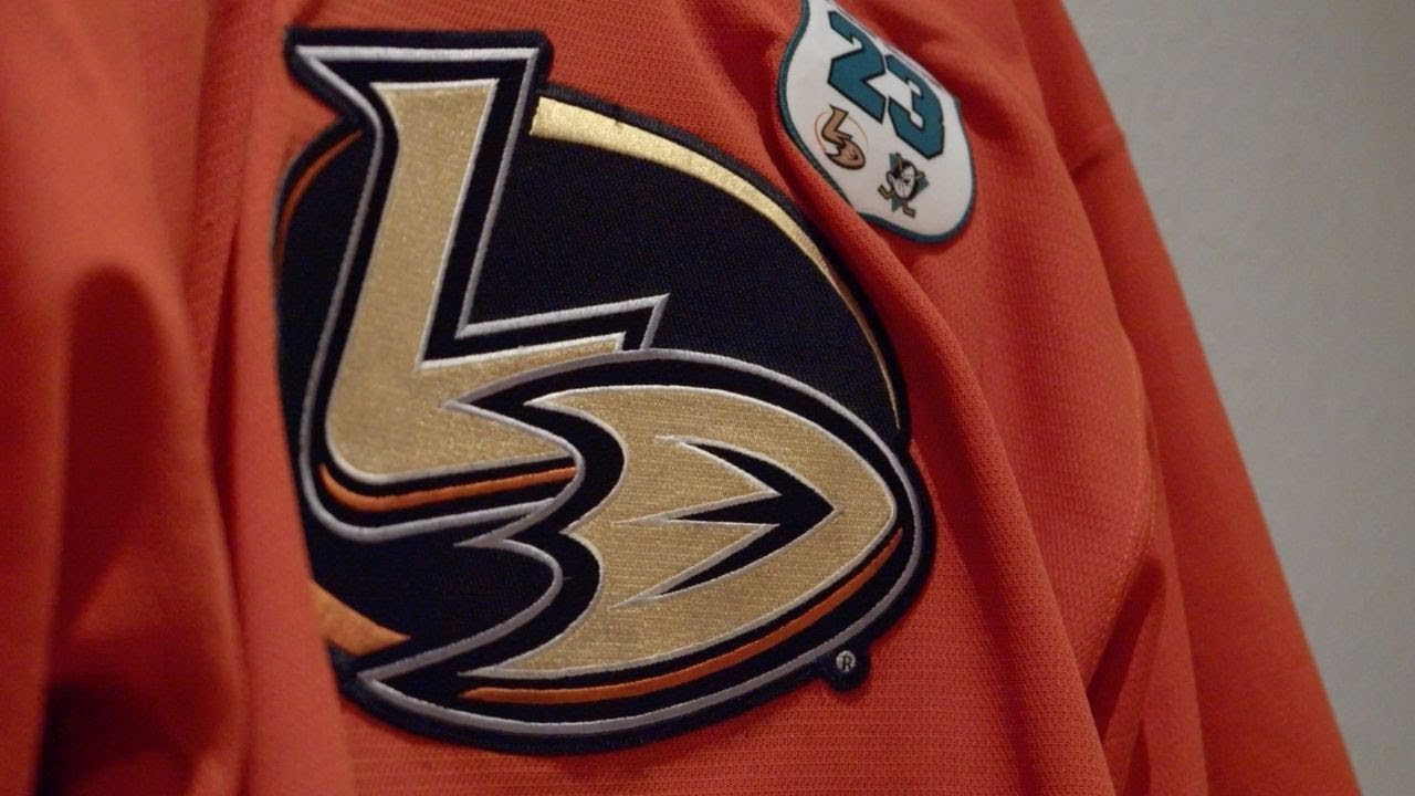All the Stars - Anaheim Lady Ducks - YouTube