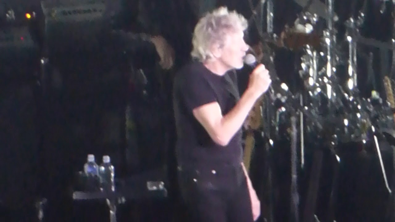 Roger Waters -Comfortably Numb (Pink Floyd) en Lima Peru 2018 - YouTube