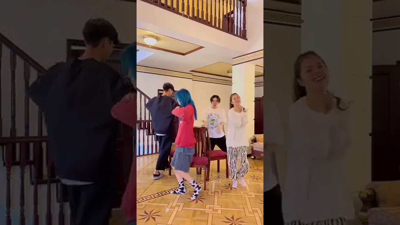 BIP HOUSE / БИП ХАУС #SHORTS - YouTube
