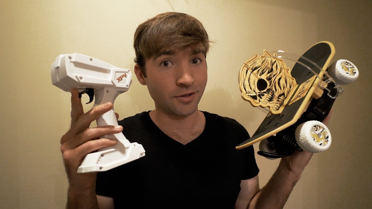 Remote Controlled Skateboard "coolest Toy" - YouTube
