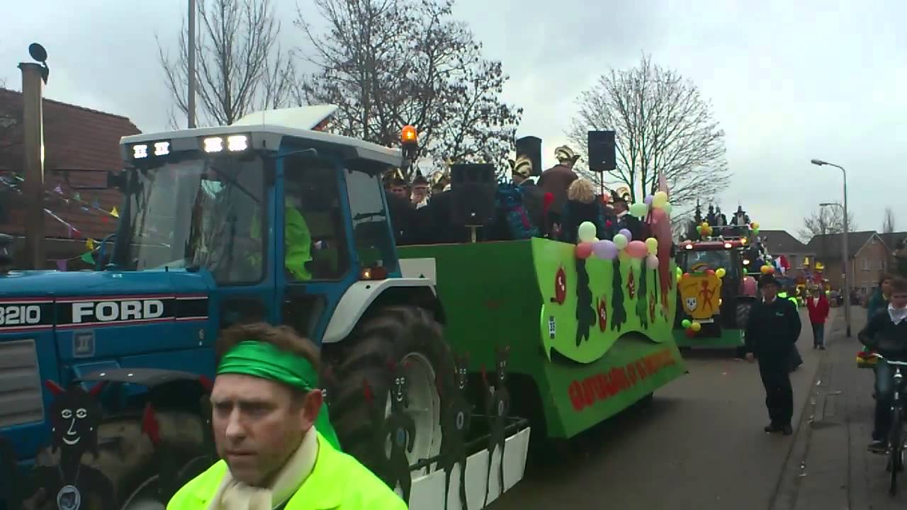 carnaval losser De bosduvelkes start - YouTube