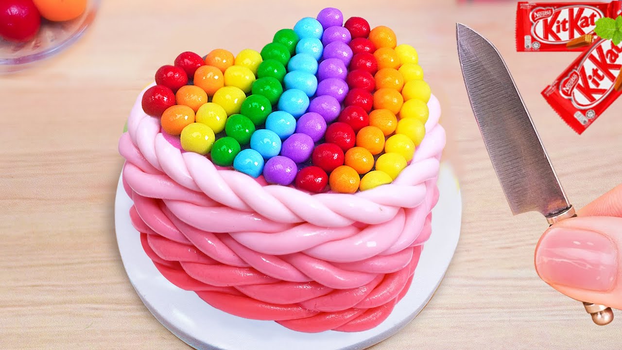 Chocolate Rainbow KitKat Cake 🍫 Creating Colorful Mini Rainbow Cake 🌈 ...