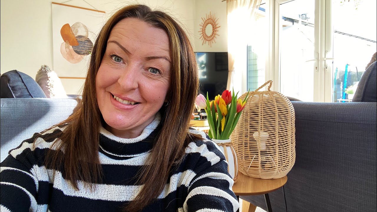 A TWO DAY VLOG! - YouTube