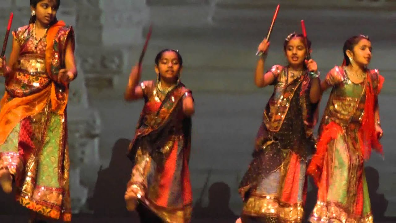 Idhika Dance Performance 2013 - YouTube