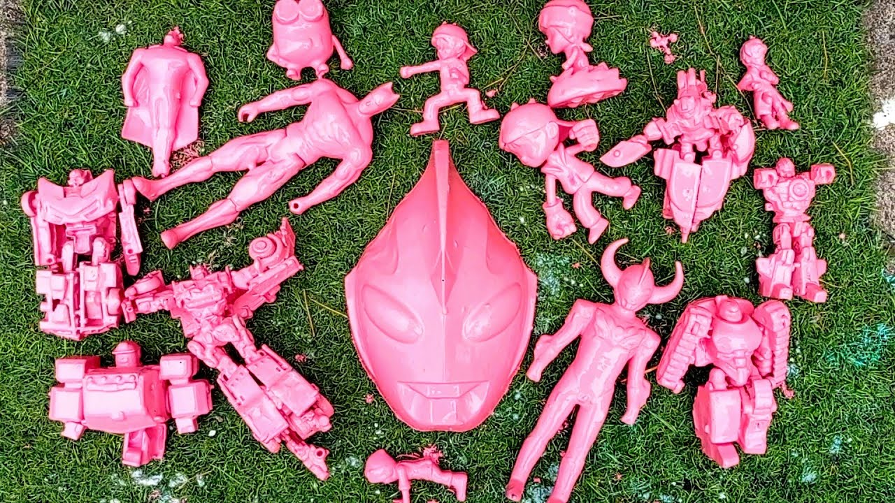Membersikan boboiboy, optimus prime, tobot, ultraman, minions ...