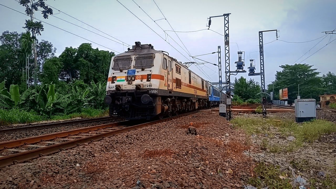 🔥SHATABDI Express Route Diverted Via Main Line😯 | Super Fast DURGIANA ...
