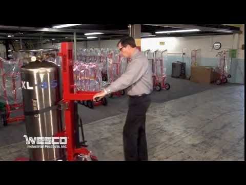 Liquid Cylinder Lift - YouTube