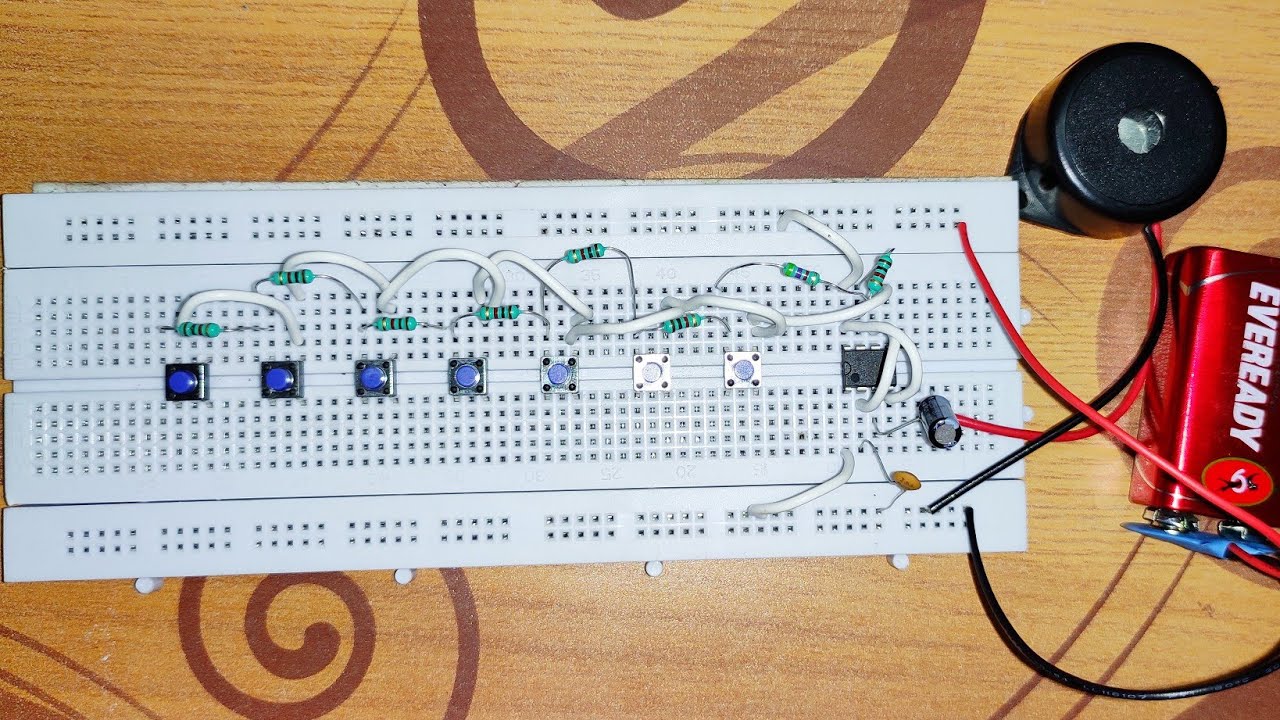 DIY Electronic Piano using NE555 Timer IC | Electronic Piano at Home ...