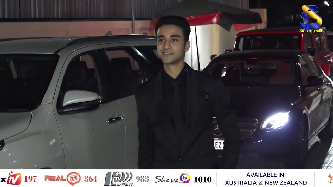 Screening of movie 'Street Dancer' | Boogle Bollywood - YouTube