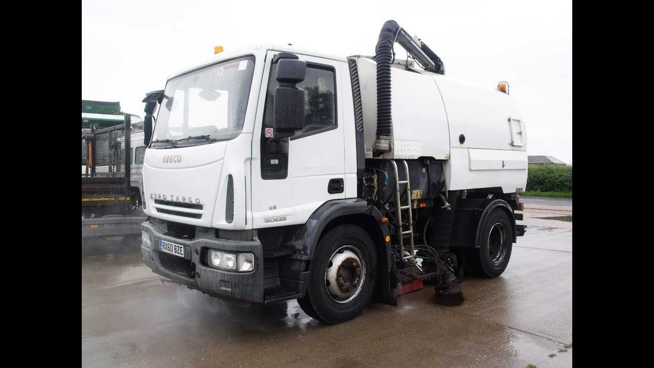 96 2010 Iveco Johnston VT650 road sweeper - YouTube
