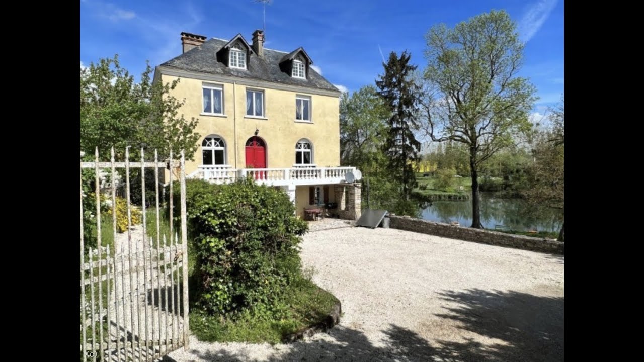 Cle France Property Ref WSX01831 - YouTube