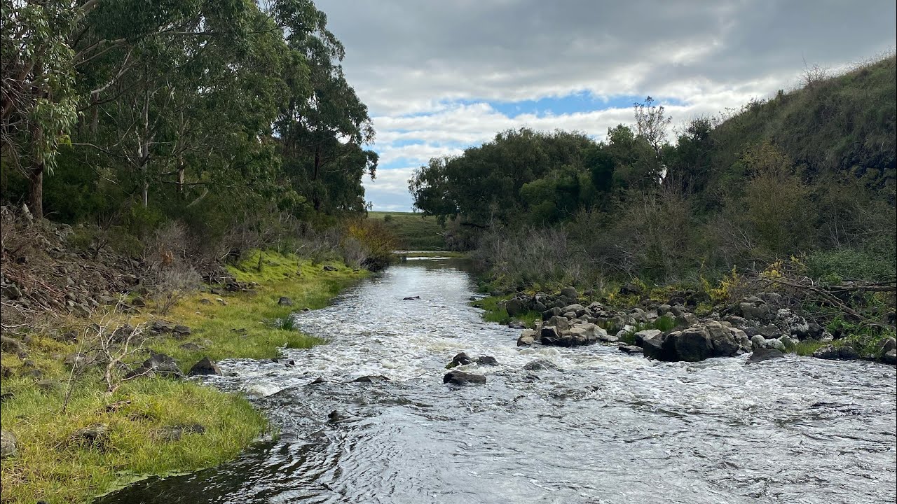 Mount Emu Creek - YouTube