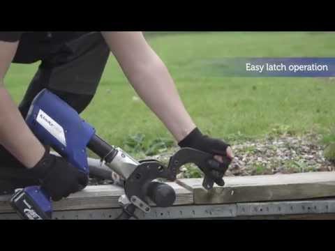 Comparison of manual vs battery-powered tools for cable cutting from Klauke