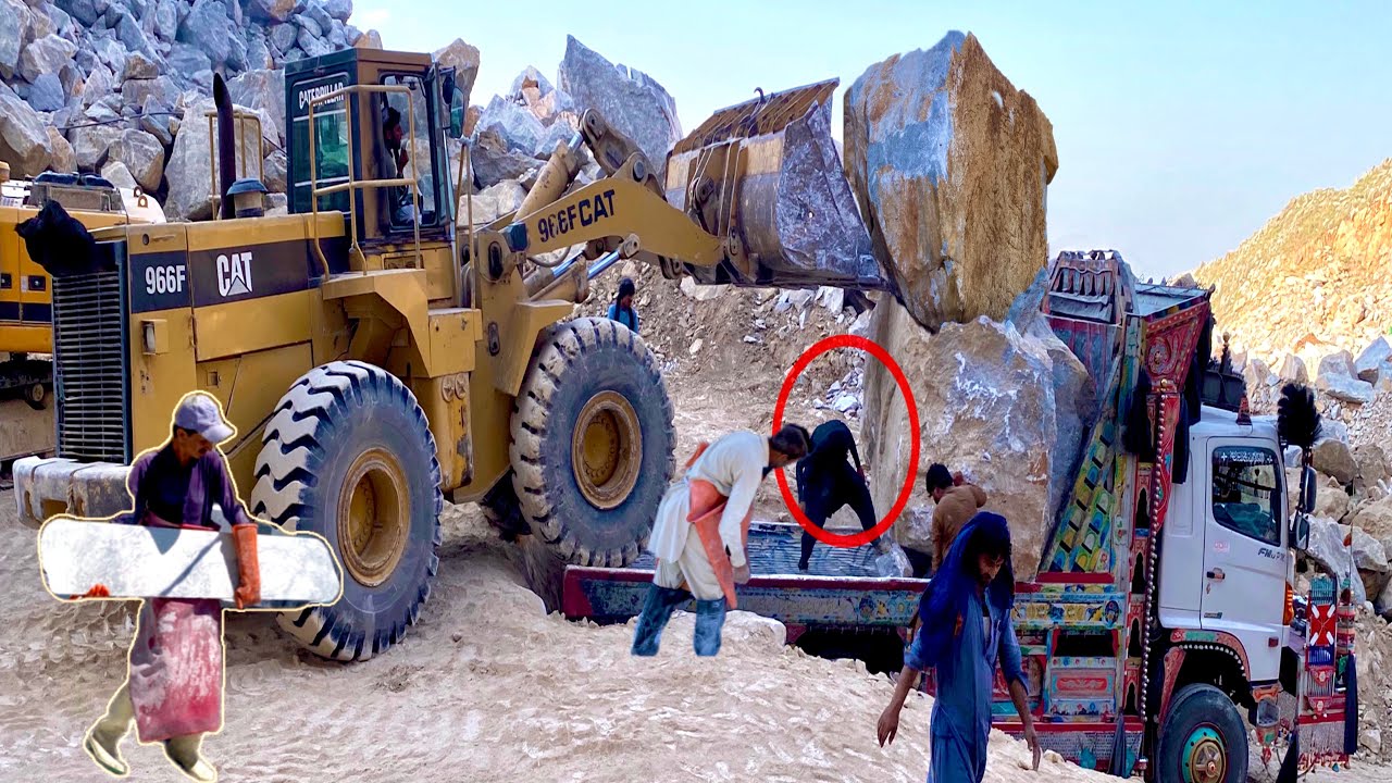 Amazing Process Of Stone Huge Truck Lodging In The Factory Production ...