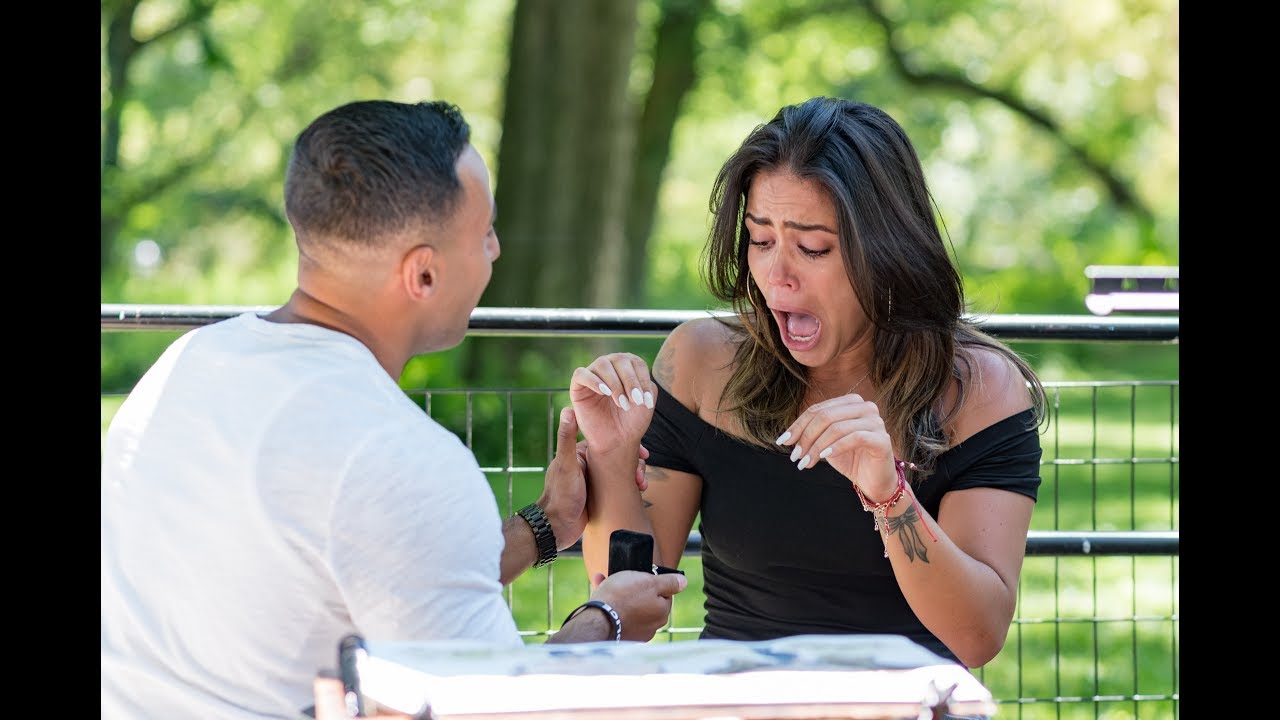 Two Police Officers Fall in Love on the Job and How They Got Engaged ...