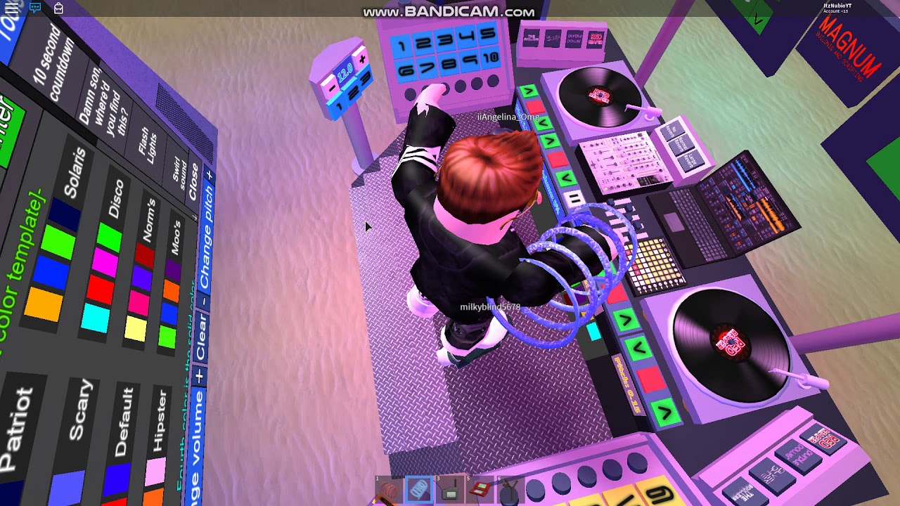 playing poke'place + mm2 - YouTube