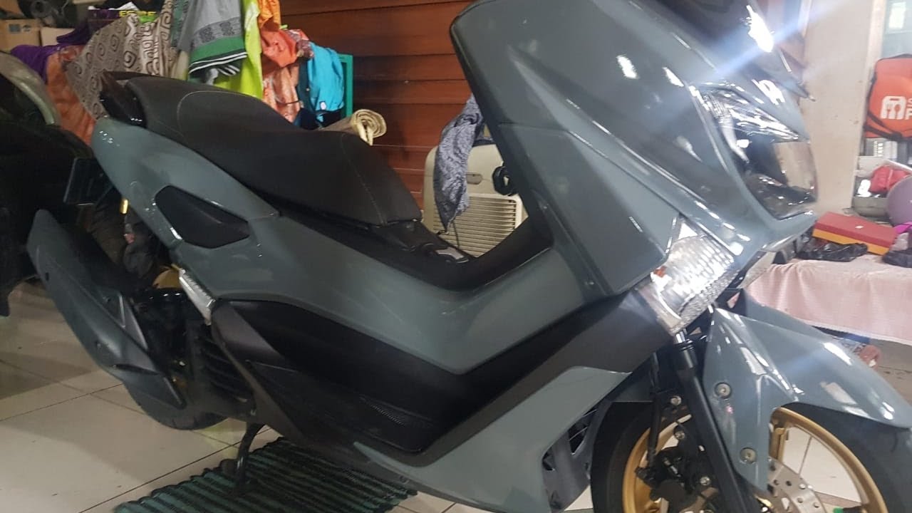 Repaint Nmax 2019 warna grey 104 samurai paint - YouTube