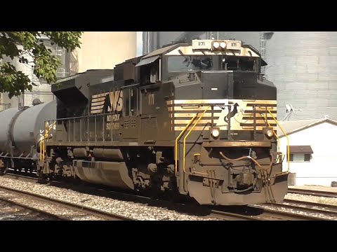 NS 1171 Leads 35N through Tolono, IL - YouTube