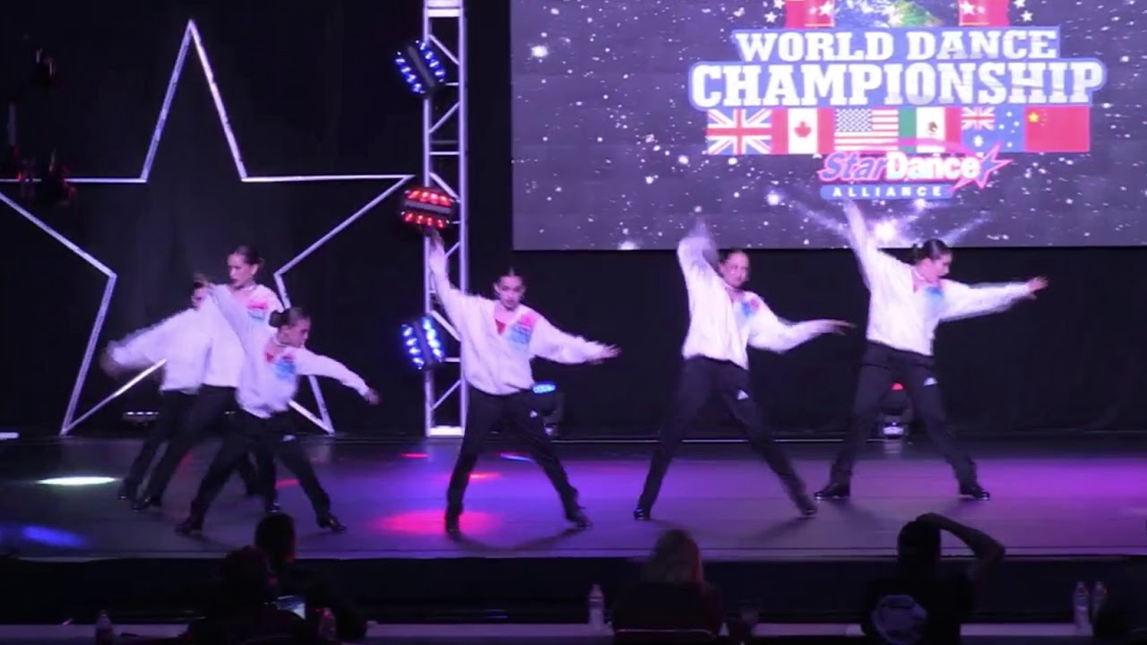 Jumping - Michelle Ferraro’s Dance USA - YouTube