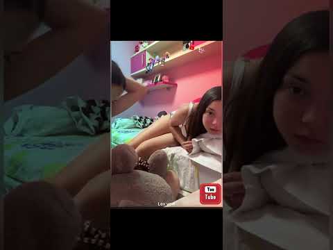 Routines🌹🌹 mee and my twin | 🥰#periscope #live #broadcast #livestream #cute 
