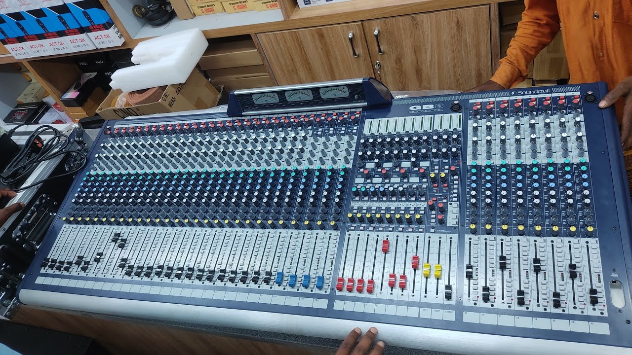 GB 8 Soundcraft 32 Channel mixer Ken gupta agencies ambikapur - YouTube