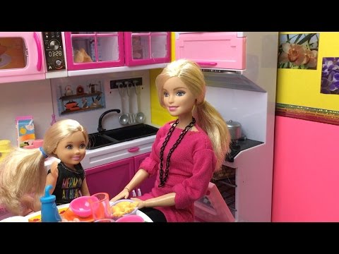 ❤️Barbie Ailesi❤️ 11.Bölüm - Türkçe Barbie Videoları İzle