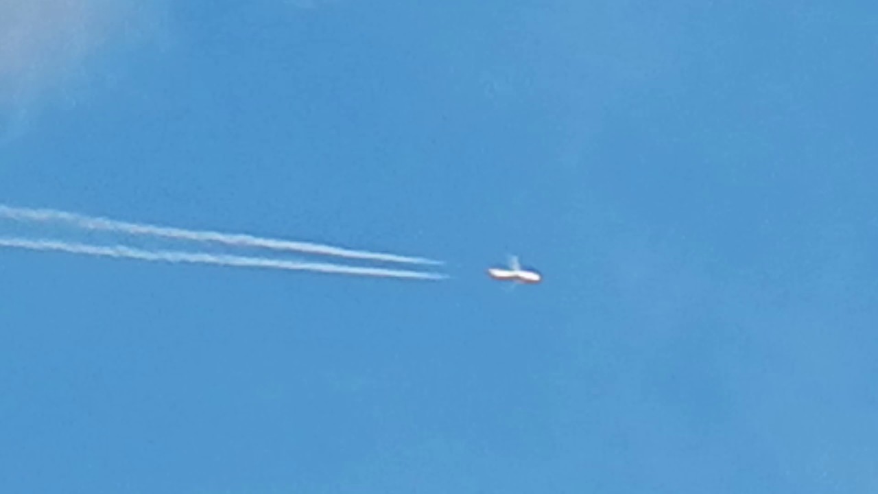 Another quick blue sky fly by - YouTube