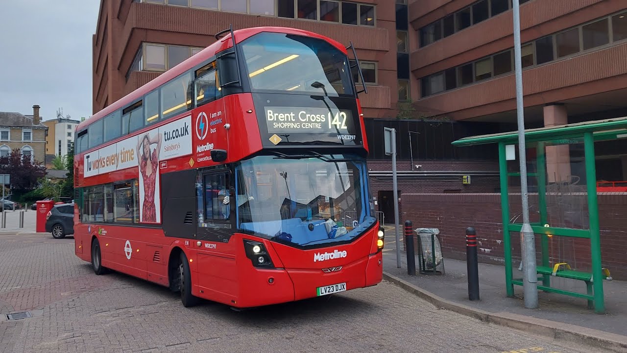 Metroline/Wright Electroliner/€6 (LV23 DJX) - YouTube