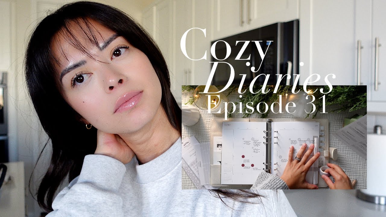 Cozy Vlog Ep. 31 | Christmas Decorations, Cooking, New Hair, December ...