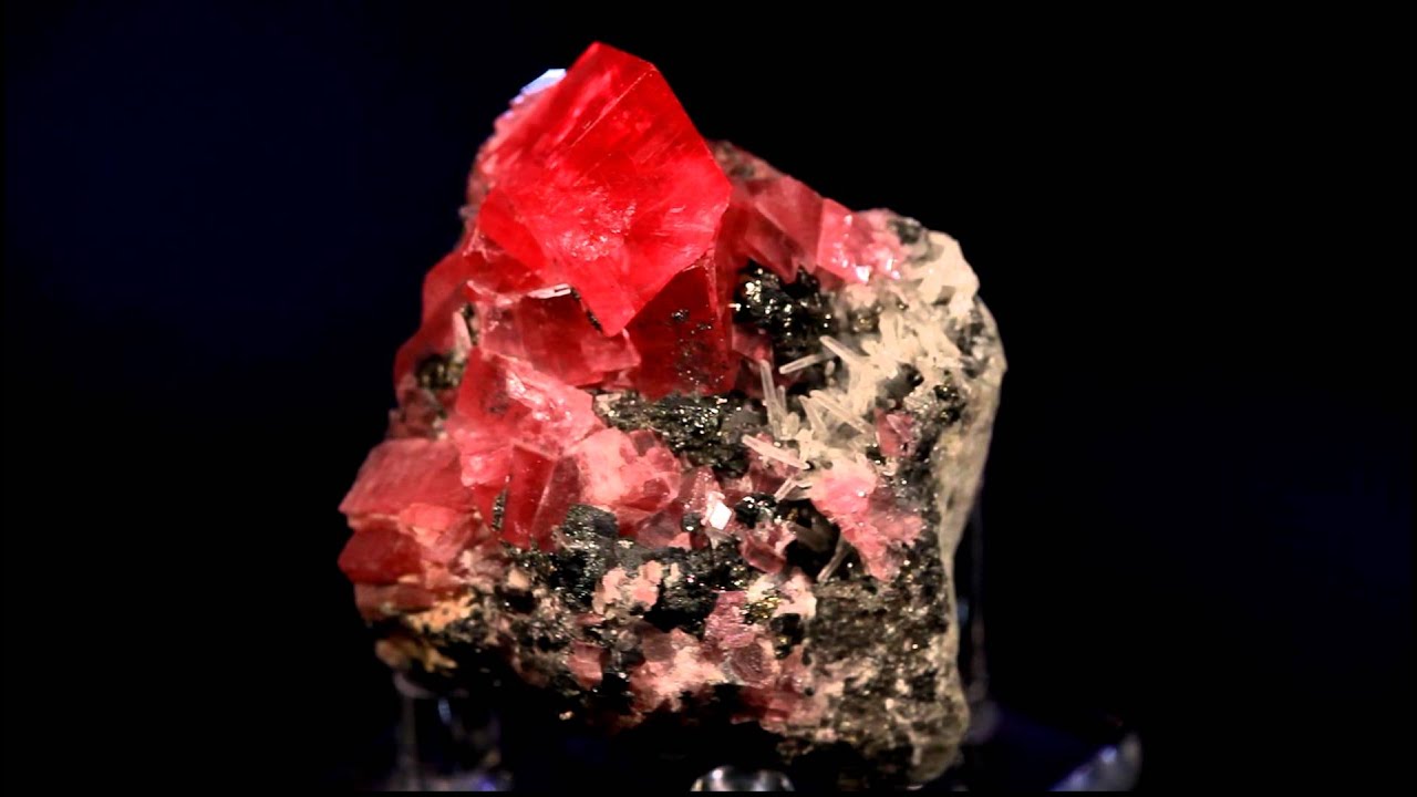 Rhodochrosite,Sweet Home Mine,Alma Colorado - YouTube