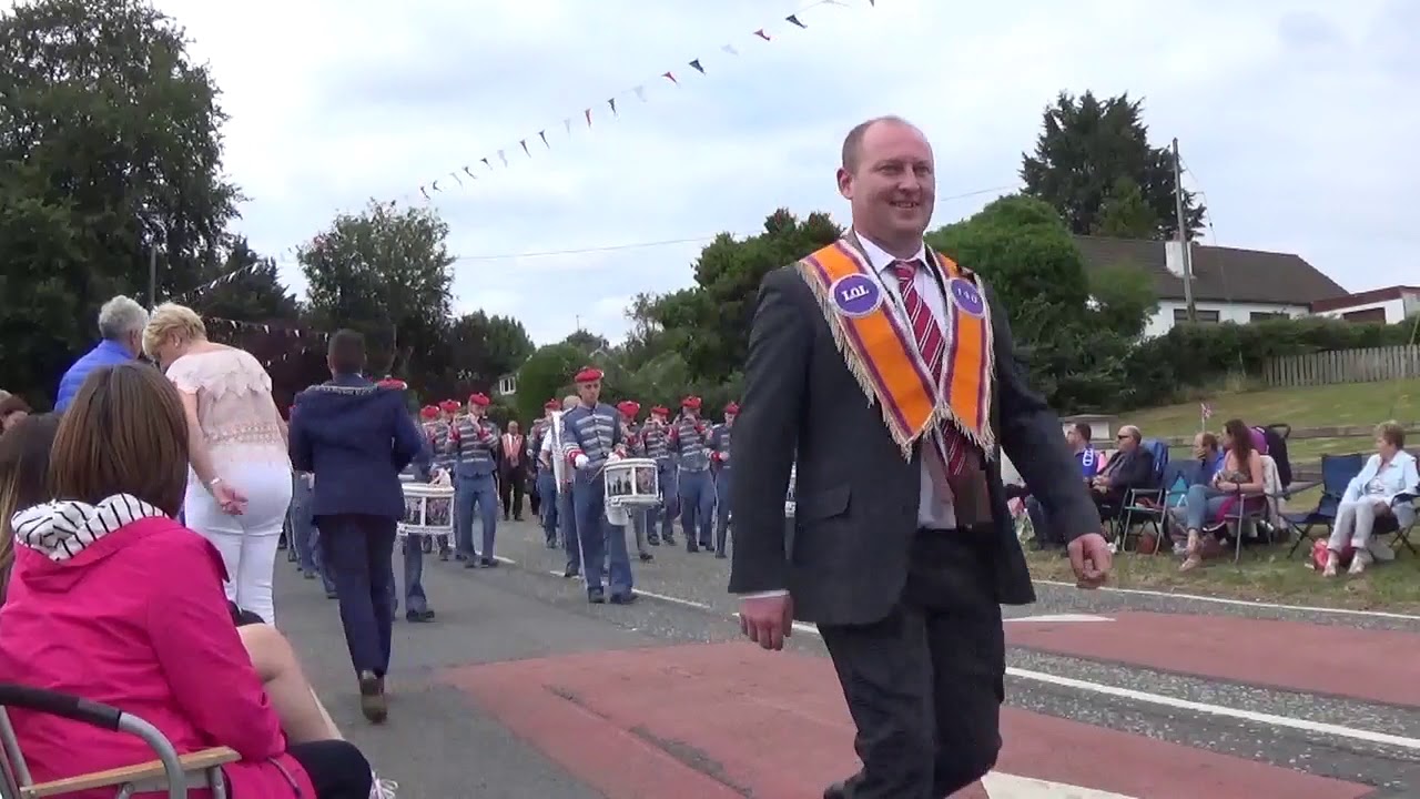 Pride of the Hill Auld Boys FB (P2) @ Donaghcloney 12th Celebrations ...