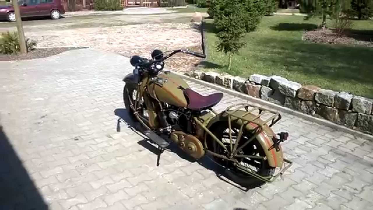 Harley-Davidson model D - YouTube