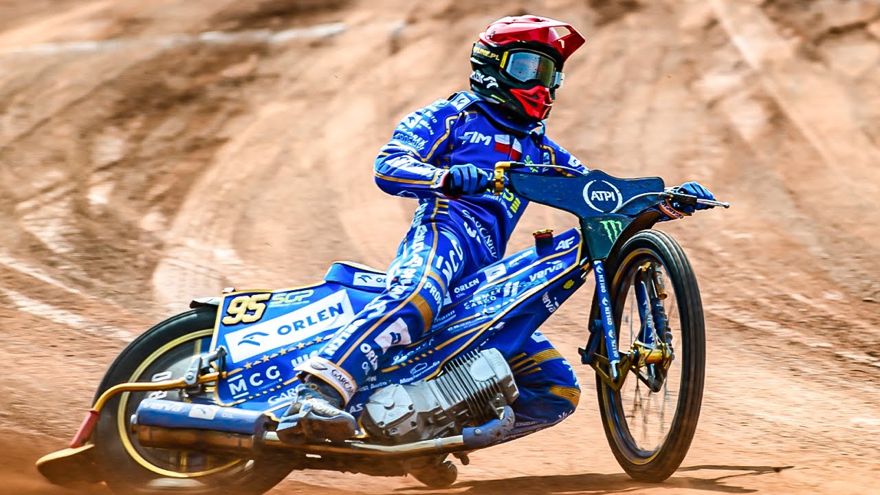 Crash, duel, dépassement : le best of Speedway 2025 - YouTube
