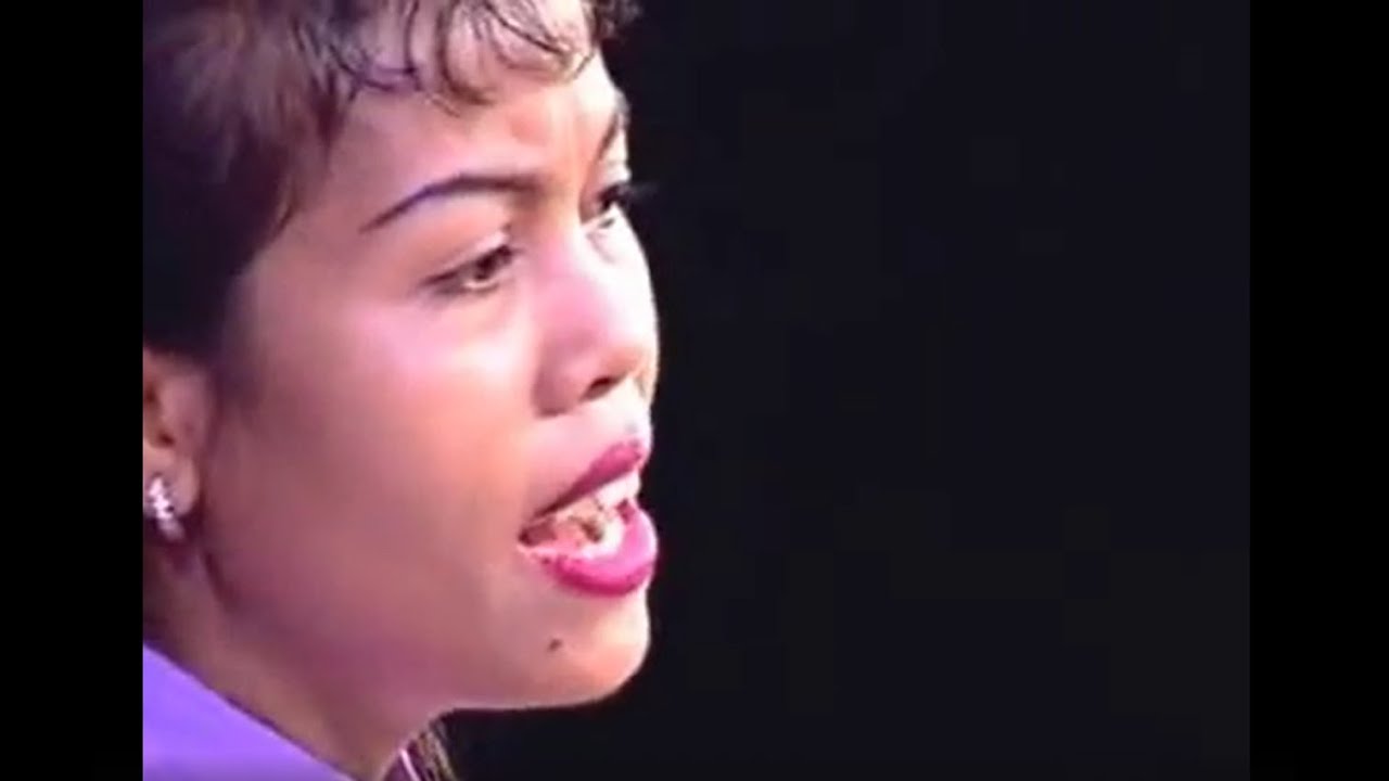 Ermin Simbolon & Susan Ruth Pakpahan - Hutatap Lobu Tua ( Live ...