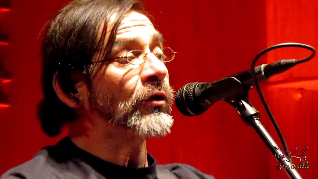 TATA BARAHONA "Será que hay duendes aqui" - YouTube