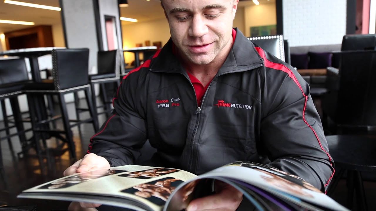 Aaron Clark arrives in Columbus Ohio - YouTube