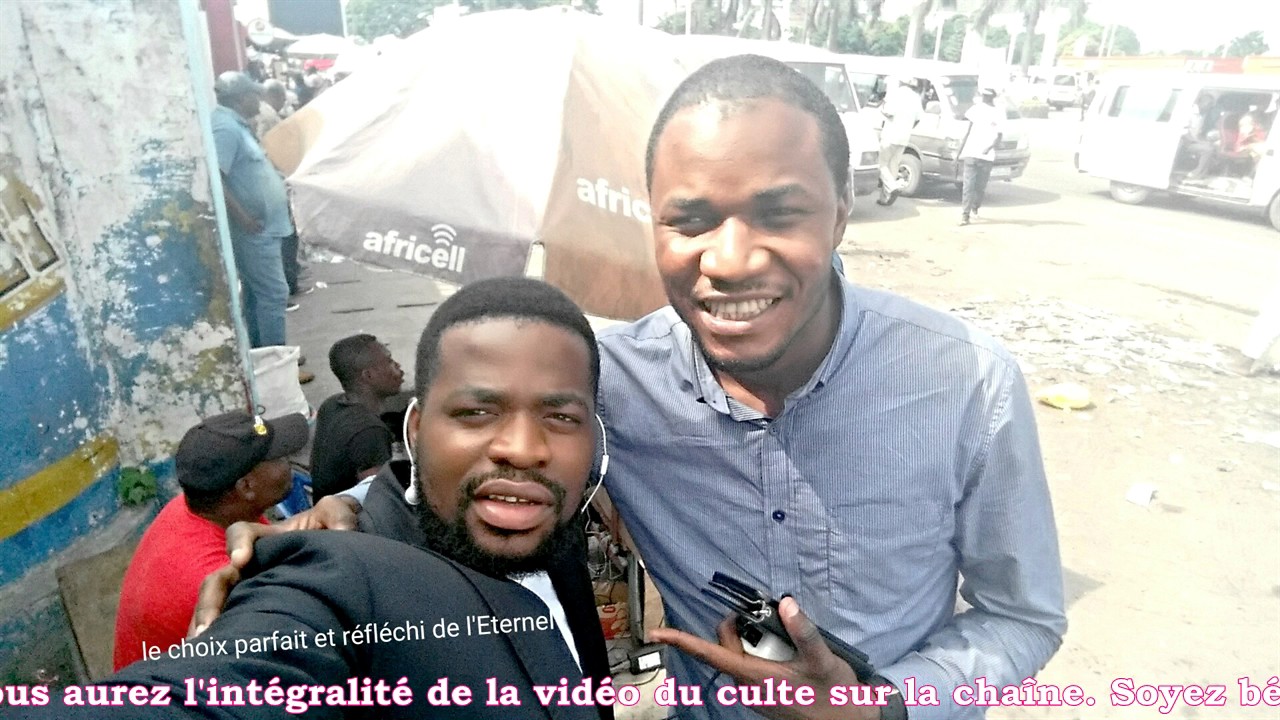 Emmanuel Musongo dans Worship Eyebana nazalaka na nzambe live culte ...