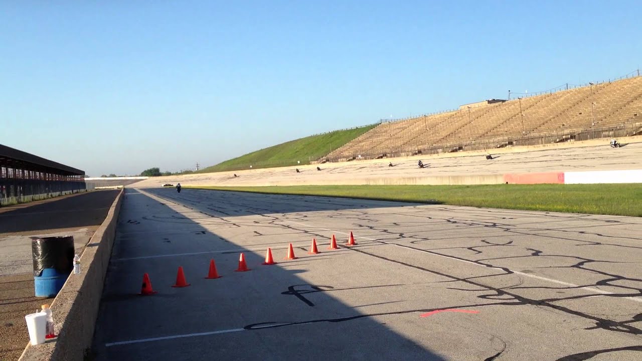 Daisy Racing - YouTube