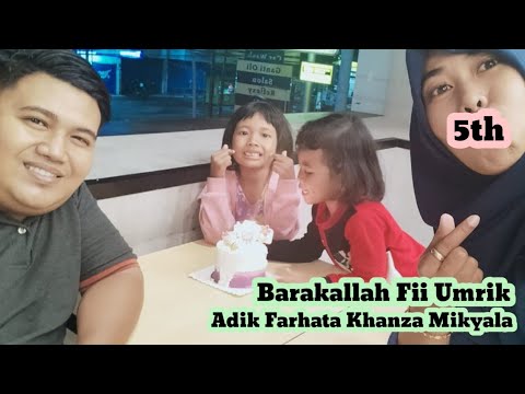 Barakallah Fii Umrik Adik Farhata Khanza Mikayla - YouTube