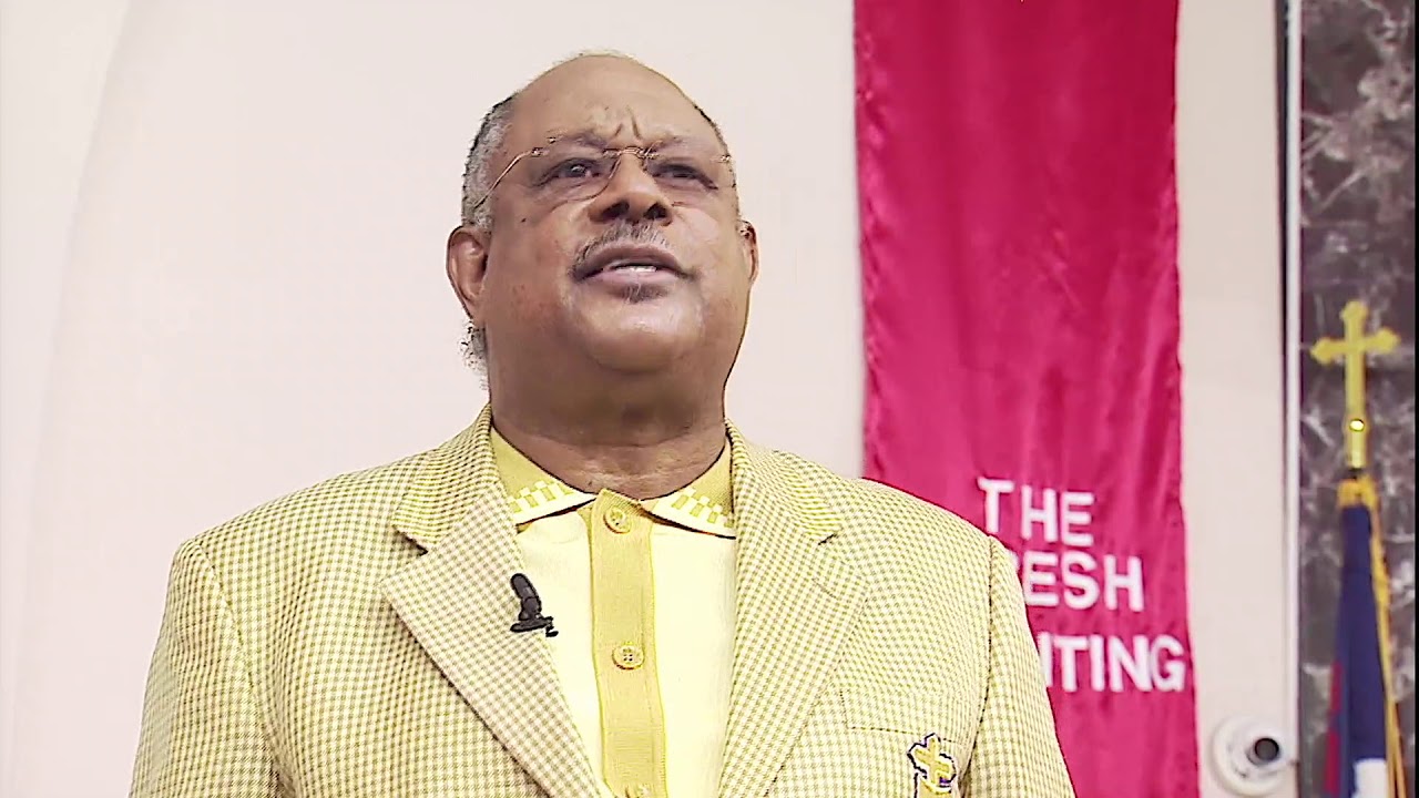 PASTOR MANNING DOES MORE FOR HARLEM THAN OBAMA - YouTube