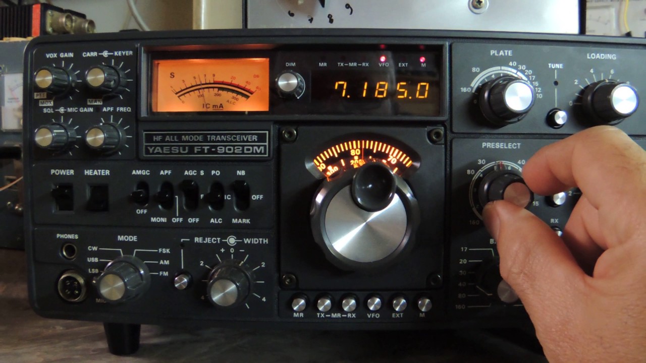 YAESU FT-902DM greece - YouTube