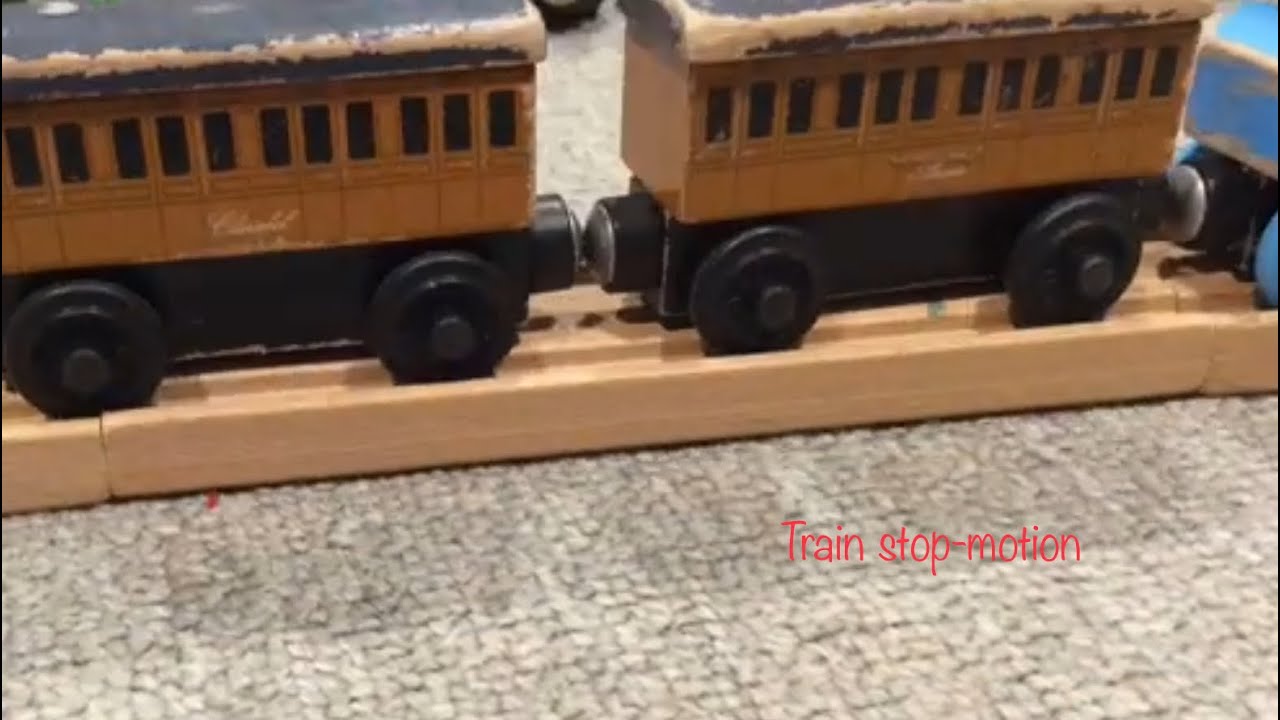 Wooden train stop-motion for kids - YouTube