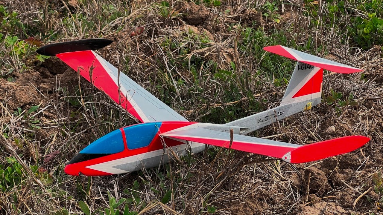 230219 Caproni Vizzola C22J Jetcat Build and Flight - YouTube