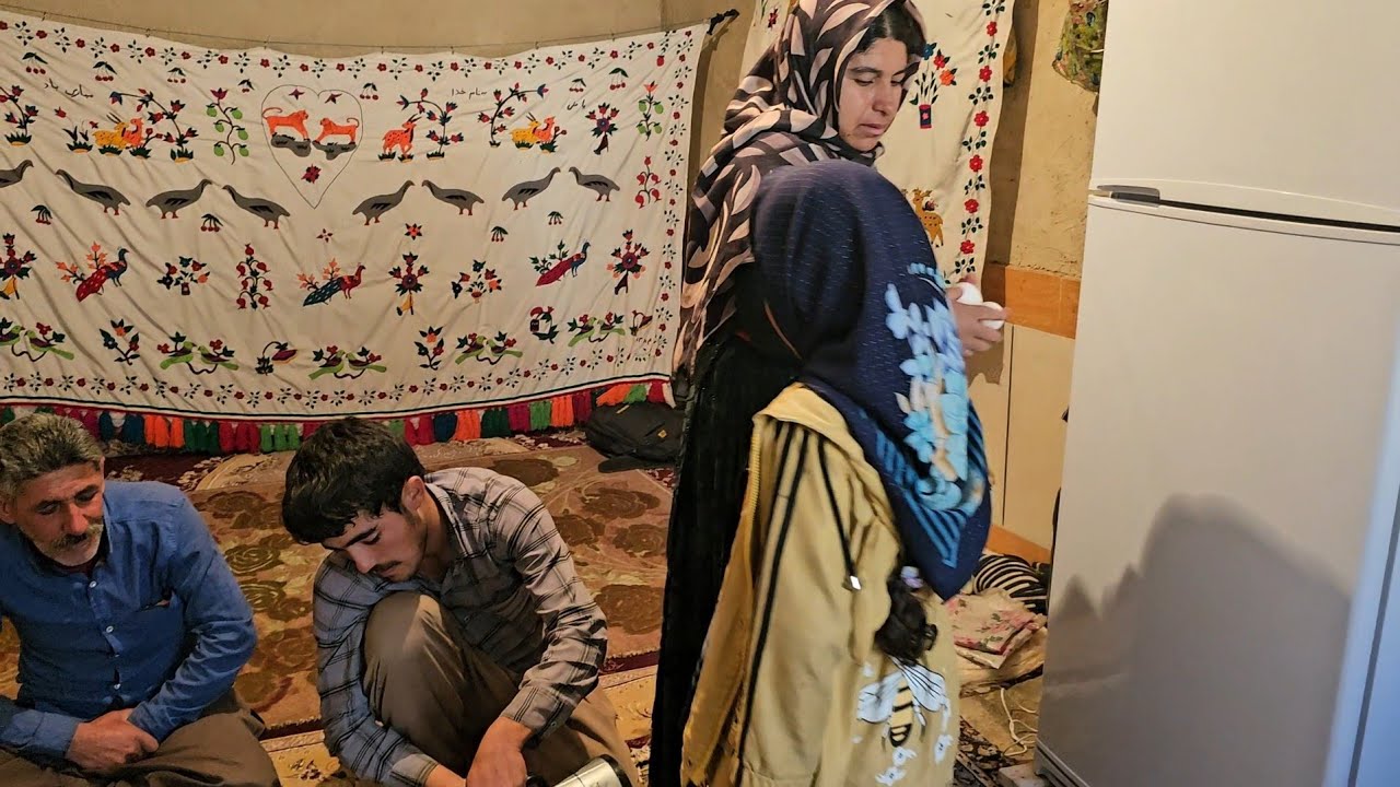 Nomadic Life: Daily Life of a Nomadic Family | Struggle to Survive ...
