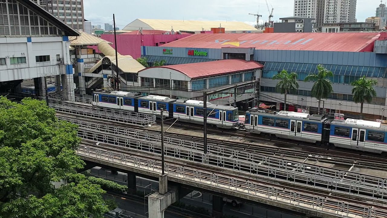 MRT 3 Shaw Boulevard Station - YouTube