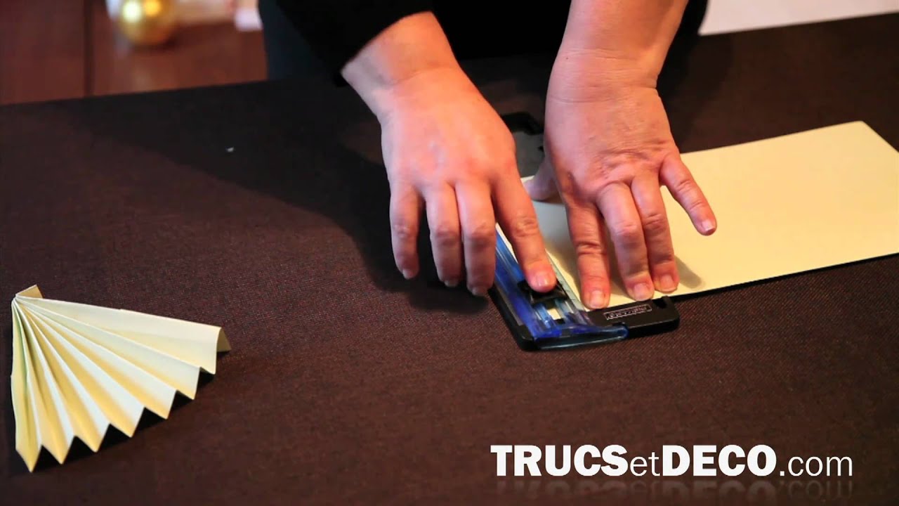 Eventail en papier à réaliser - Tutoriel par trucsetdeco.com - YouTube