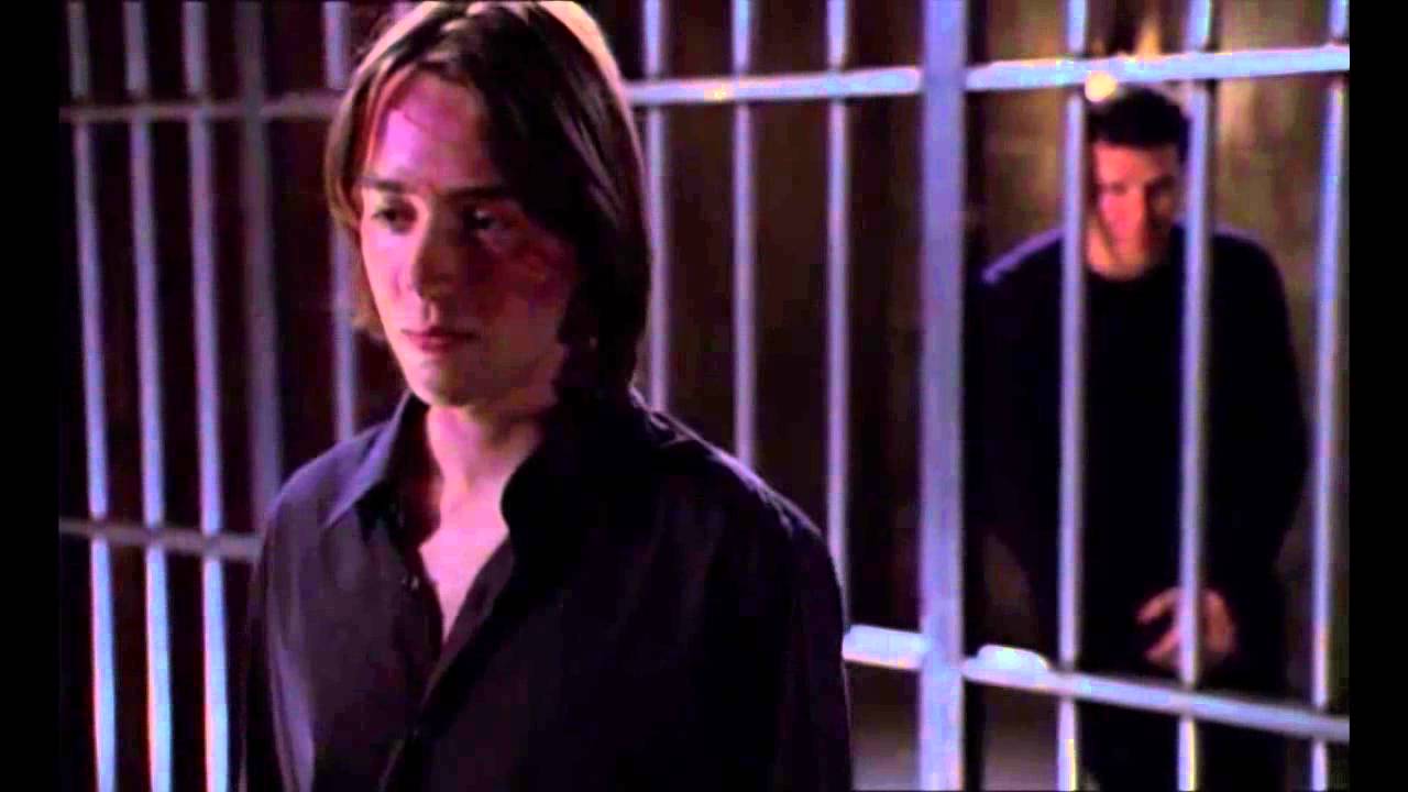 AtS - Angel & Connor - Exo-Politics [Muse] - YouTube