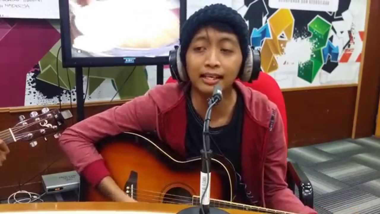Andai Kita - Azwan Juperi | Jom Jam Akustik | 10 September 2014 - YouTube