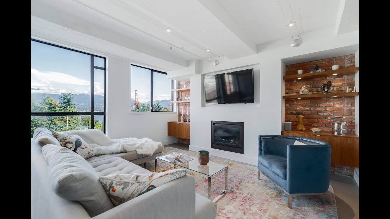 Modern Vancouver Loft - #601 27 Alexander Street Vancouver. Marketed by ...